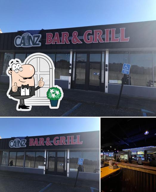 Canz Bar & Grill in Bohemia - Restaurant menu and reviews
