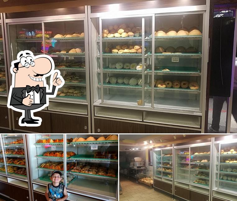 Martinez Bakery, Midland - Carta del restaurante y opiniones