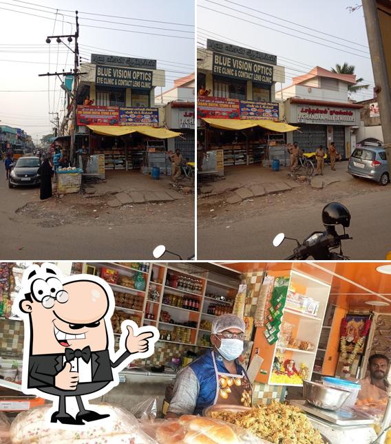 Nellai Parvathi Amman Sweets And Bakery, Guduvancherry - Restaurant ...