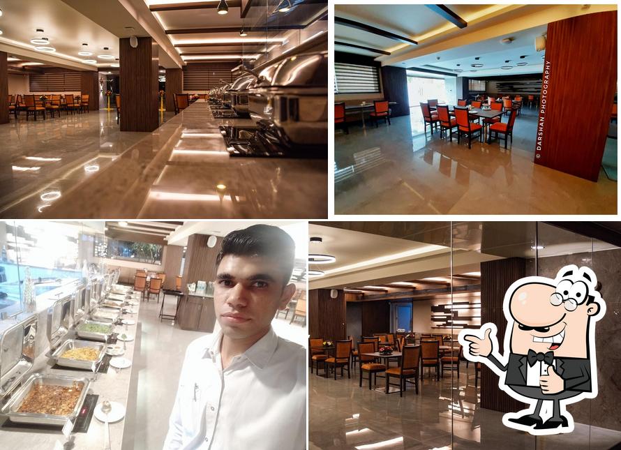 5868 Restaurant, Adalaj - Restaurant menu, prices and reviews