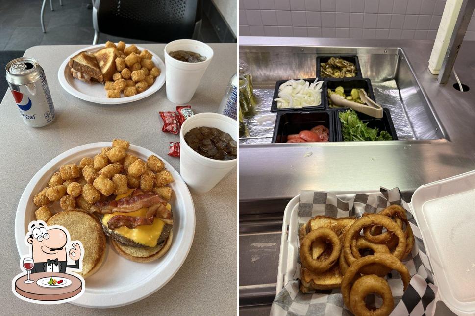 Chrome Cafe, Des Moines - Restaurant menu, prices and reviews
