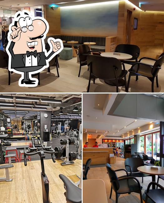 PURE South - The Pulse, Hong Kong - Restaurant reviews