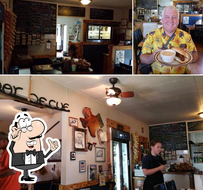 Famous Willies Barbecue, Post Falls - Restaurant menu, prices and reviews