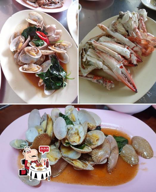 Lim Yong Heng (Pla Kok) 100 year traditional Braised Fish with Salted ...