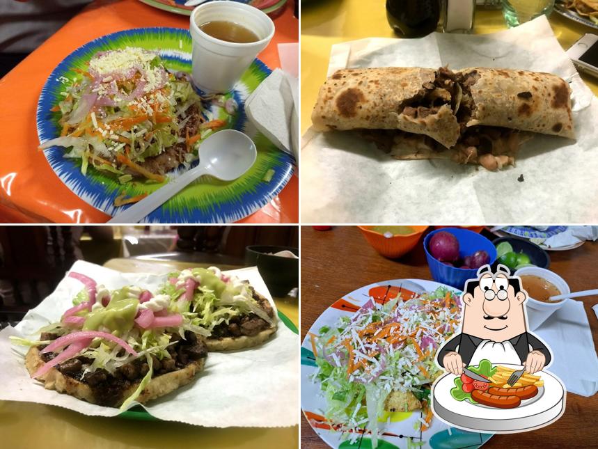Sopes Doña Estela Tipo Sinaloa restaurant, Mexicali, Calz. Cuauhtémoc ...