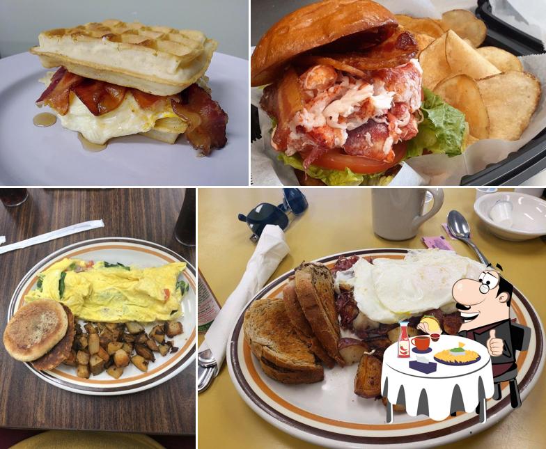 Two Doors Away Cafe in Northborough - Restaurant menu and reviews