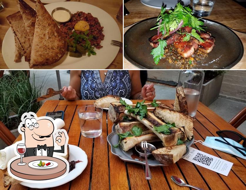 Gilt Bar, Chicago - Restaurant menu, prices and reviews