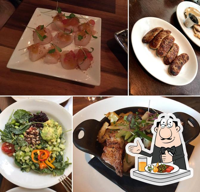 Fin Point Oyster Bar + Grille in Boston - Restaurant reviews
