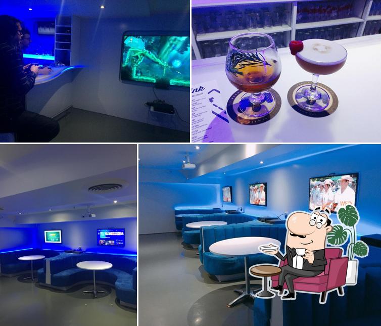 Power Up Game Bar, Toronto - Restaurant menu, prices and reviews