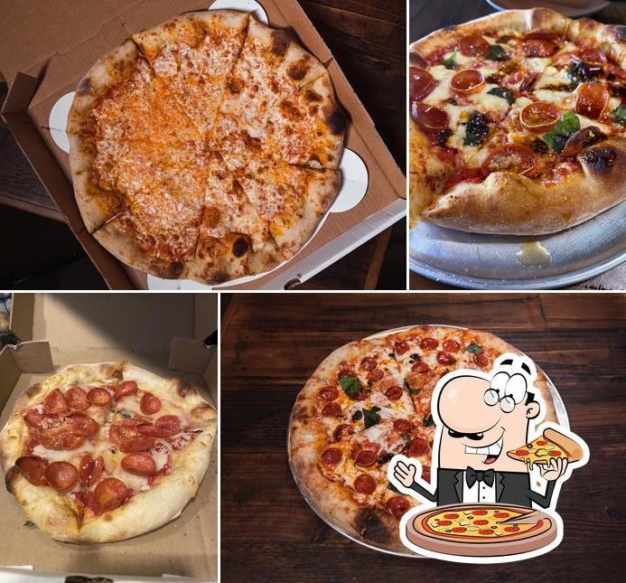 MKT Pizza in Houston - Restaurant menu and reviews