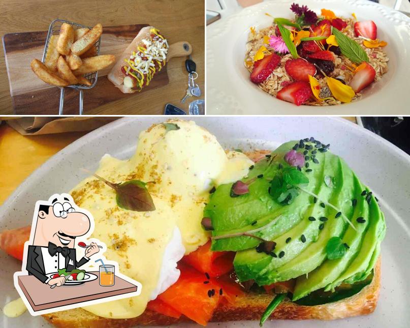 Paper Plane Factory Cafe in Girraween - Restaurant menu and reviews