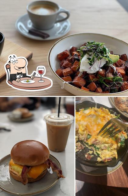 White Rhino Coffee, 2909 Thomas Ave in Dallas - Restaurant menu and reviews