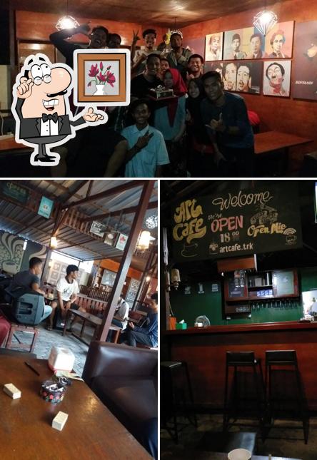 Art cafe, Tarakan - Restaurant reviews