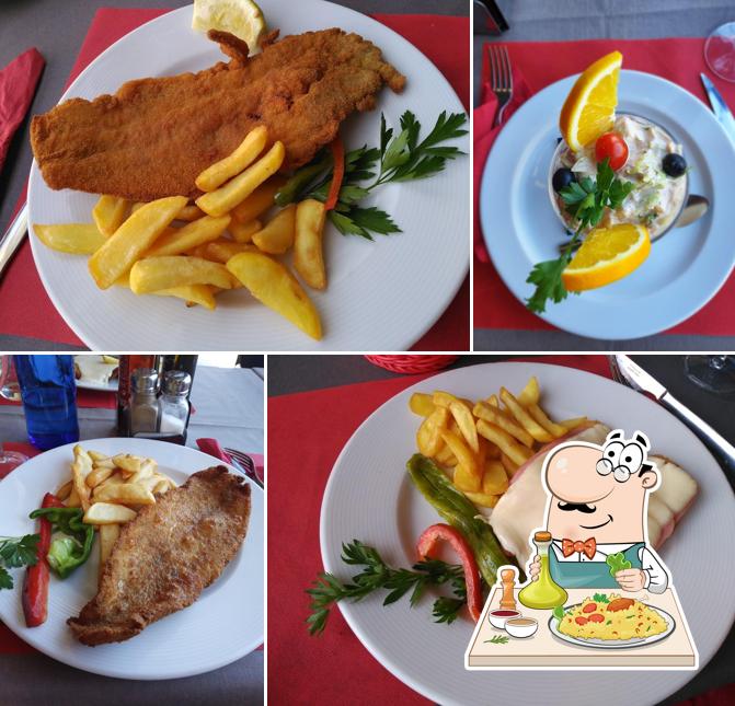 Restaurante Alingui Castillo, San Miguel de Salinas - Opiniones del ...