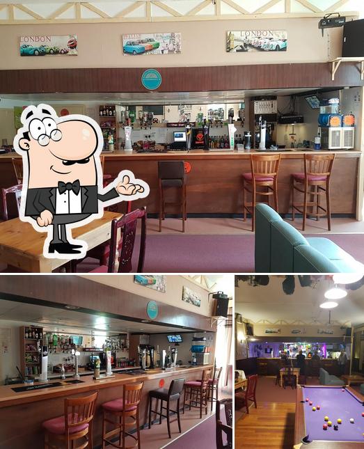The Bar, Third Ave in Binbrook - Restaurant reviews