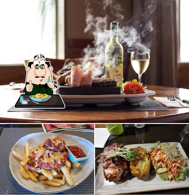 Phoenix complex, Oamaru - Restaurant menu, prices and reviews