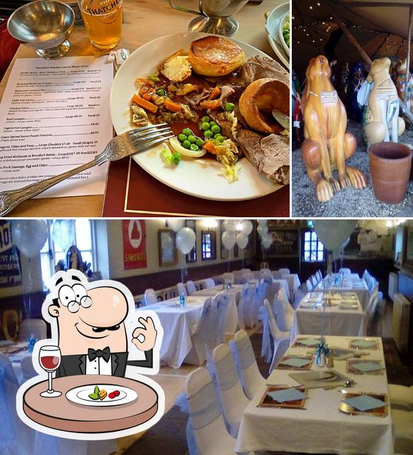 Beaufort Arms, Hawkesbury Upton - Restaurant menu, prices and reviews