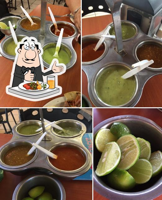 Pepes Taco restaurant, Puerto Vallarta, C. Honduras 145C - Restaurant ...