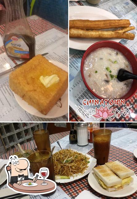 M Star Cafe, New York City - Restaurant menu, prices and reviews