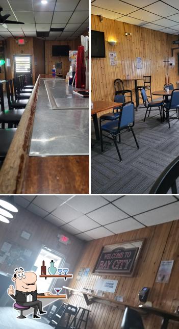 11:11 Bar and Grill, Bay City - Restaurant menu, prices and reviews