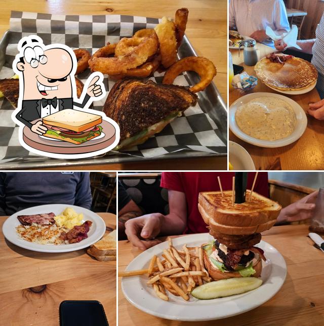 Toonie's Fish & Steak House, Bellaire - Restaurant menu, prices and reviews
