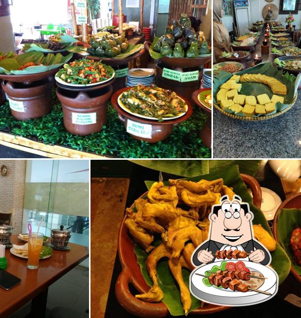 Riung Sunda Cikini restaurant, Jakarta, Jl. Cikini Raya No.75 ...