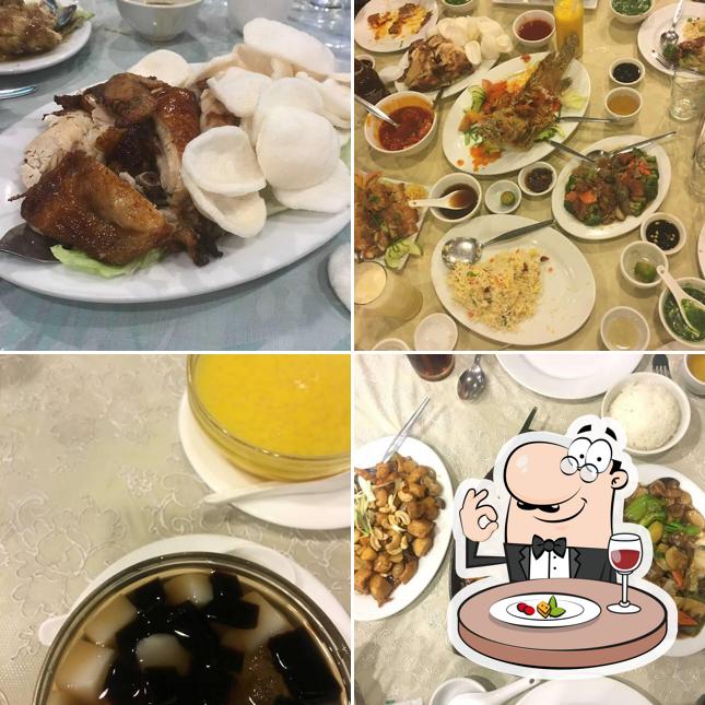 Emerald Garden restaurant, Manila, Roxas Boulevard Ermita - Restaurant ...