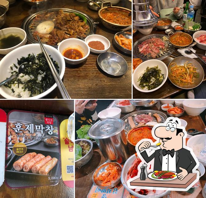 Saemaul Restaurant Hongdae Seogyo Branch, Seoul, 144 Eoulmadang-ro ...
