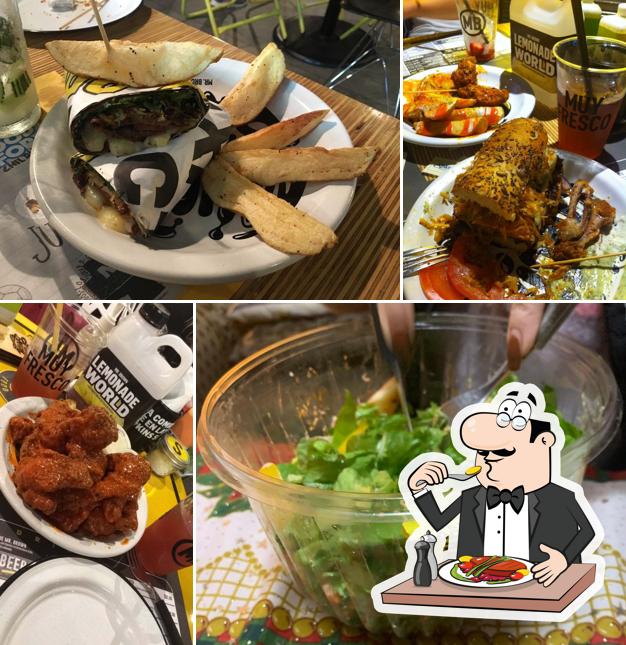 Mr Brown restaurant, San Nicolás de los Garza, Universidad Autónoma de ...