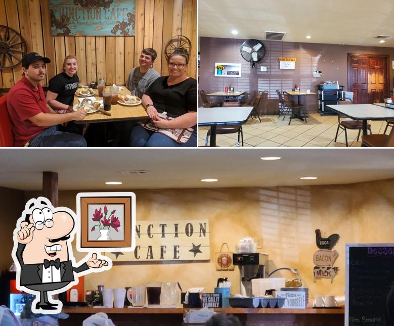Junction Cafe in Bertram - Restaurant reviews