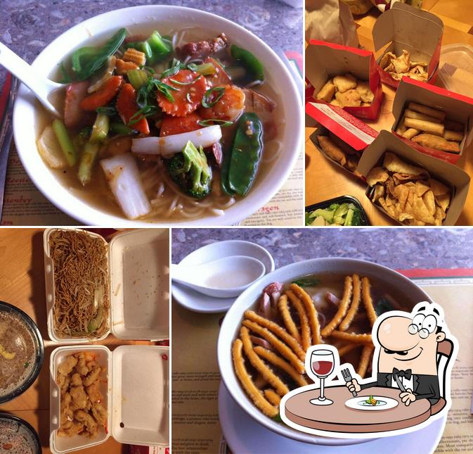 Mei Ling Chinese Food, 15005 Yonge St in Aurora - Restaurant menu and ...