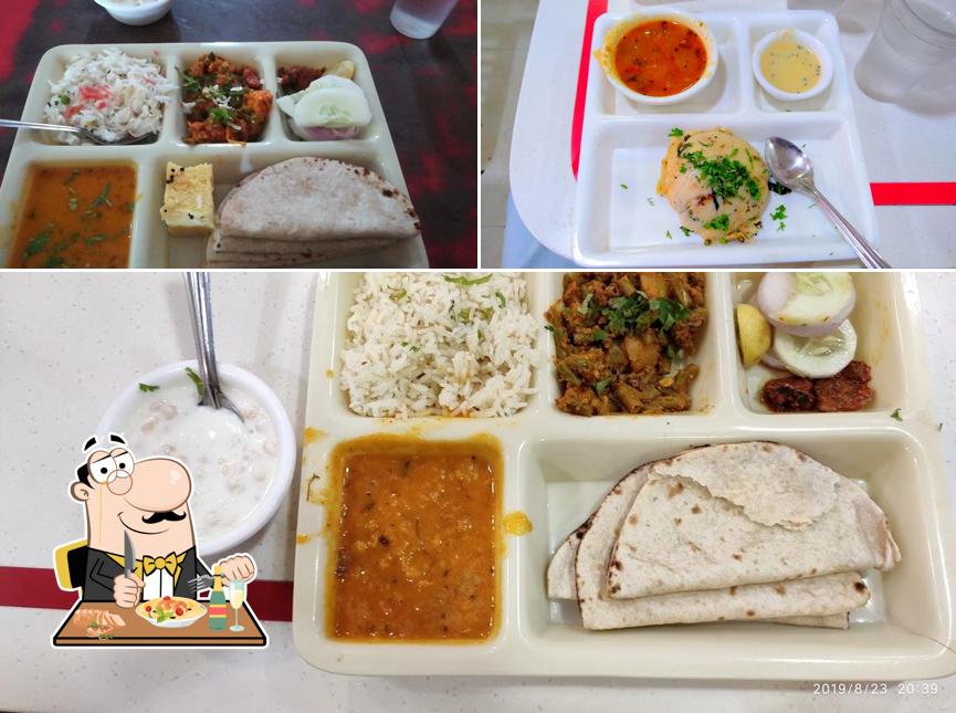 Neelam Sweets and Restaurant, Itarsi - Restaurant reviews