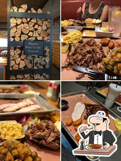 The Smoke Pit in Monroe - Restaurant menu and reviews
