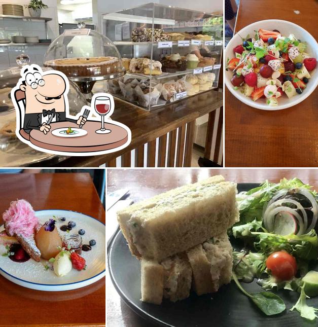 Town & Country Home Garden & Cafe in Deepdene - Restaurant menu and reviews