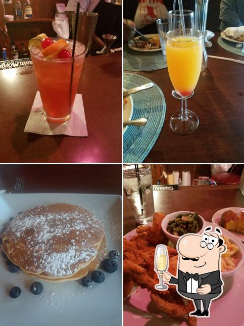 Iona's On The Blu in Blue Island - Restaurant reviews