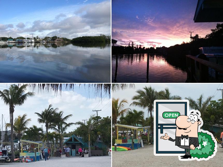 Casey Key Fish House, Osprey - Restaurant menu, prices and reviews