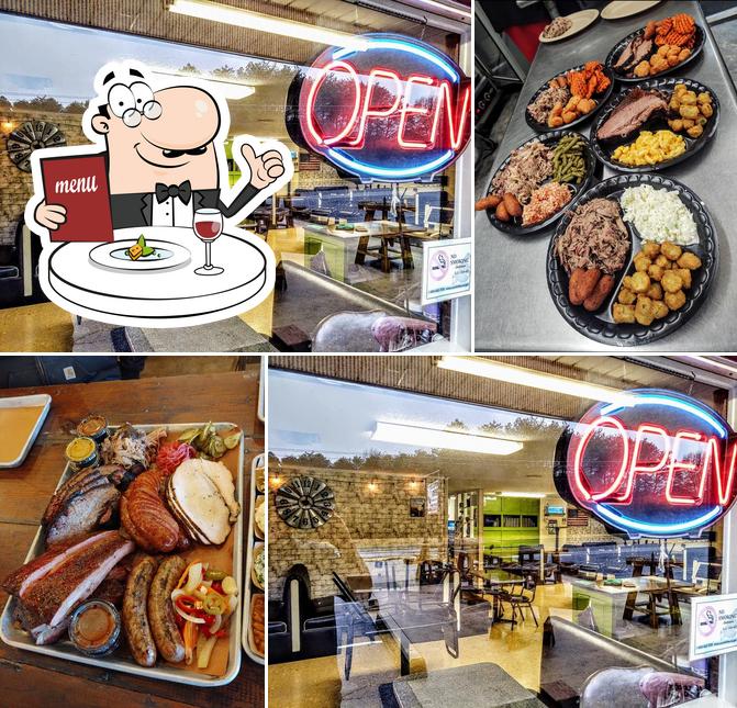 Apple City BBQ in Township of Taylorsville - Restaurant reviews