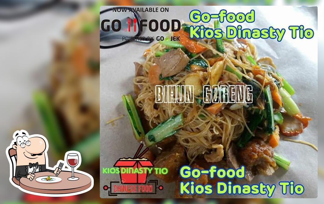 Kios Chinese Food Dinasty Tio cafe, Manado - Restaurant reviews