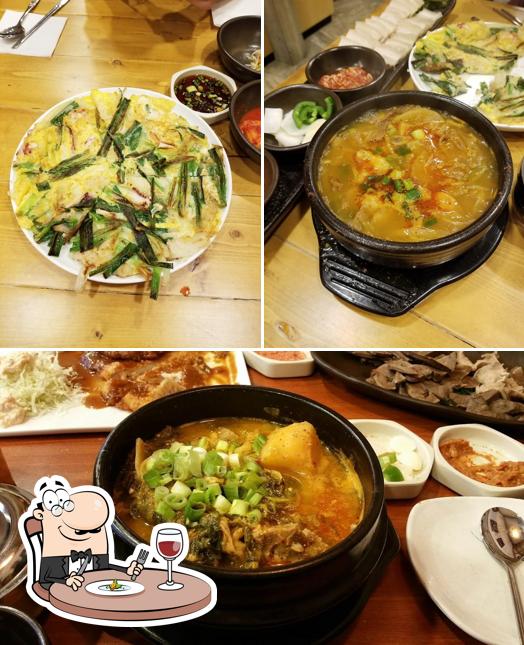 Dookbaeki Korean Restaurant South, Edmonton - Restaurant menu, prices ...