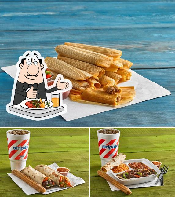 Laredo Taco Company, 101 S Danville St in Willis - Restaurant menu and ...