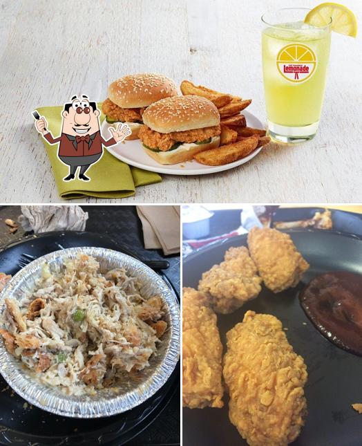 KFC, 6190 Steubenville Pike in Robinson Township - Restaurant menu and ...