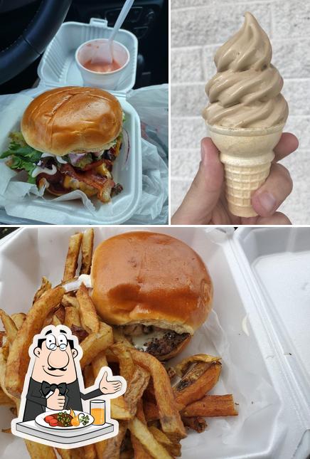 Shivers Ice Cream, Toledo - Restaurant menu, prices and reviews
