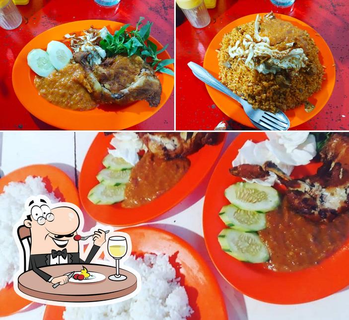 Ayam Siliwangi Mas Bram restaurant, Raya River - Restaurant reviews