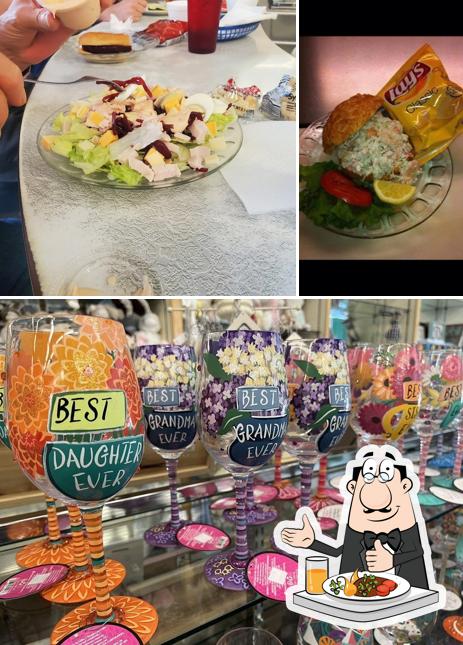 Los Banos Downtown Fountain and Gifts in Los Banos - Restaurant reviews