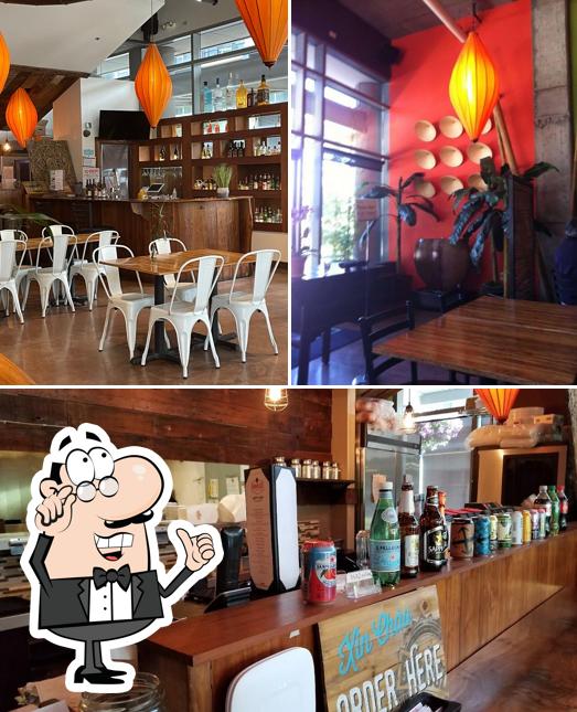 Bambuza Vietnam Kitchen - South Waterfront, 3682 S Bond Ave in Portland ...
