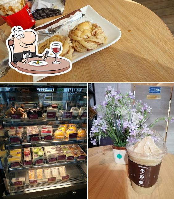 Deli Café&Shell Café, Bangkok, 547 Rama III Rd - Restaurant reviews