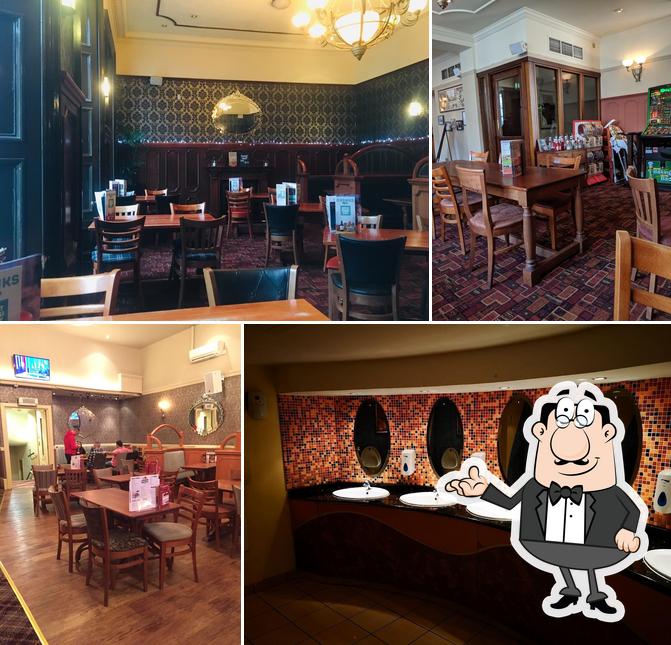 Top 5 restaurants with rolls in Lanark, november 2025 - Restaurant Guru