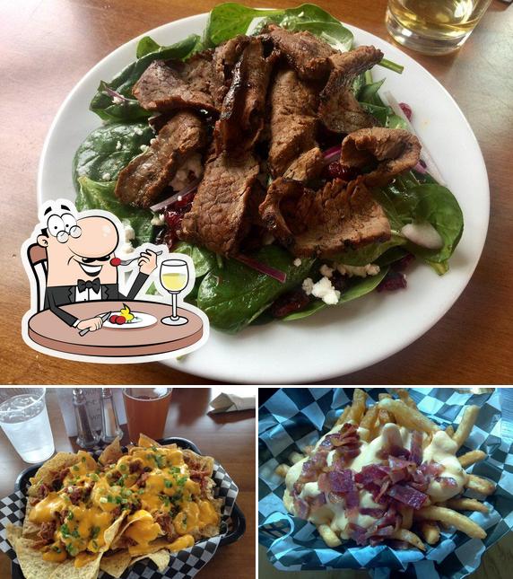 MIDWAY BAR$BBQ in Stowe - Restaurant menu and reviews