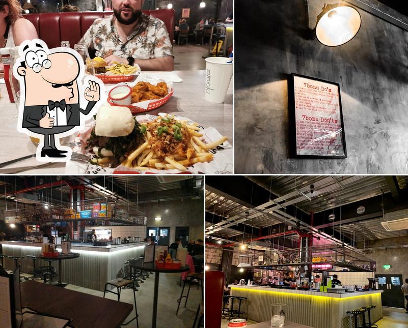 7Bone Burger Co in Camberley - Restaurant menu and reviews