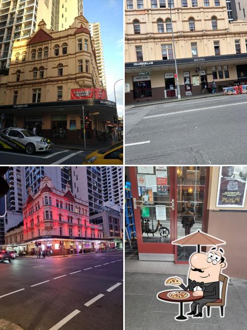 Chamberlain Hotel (C-Bar), 428 Pitt St in Haymarket - Restaurant reviews